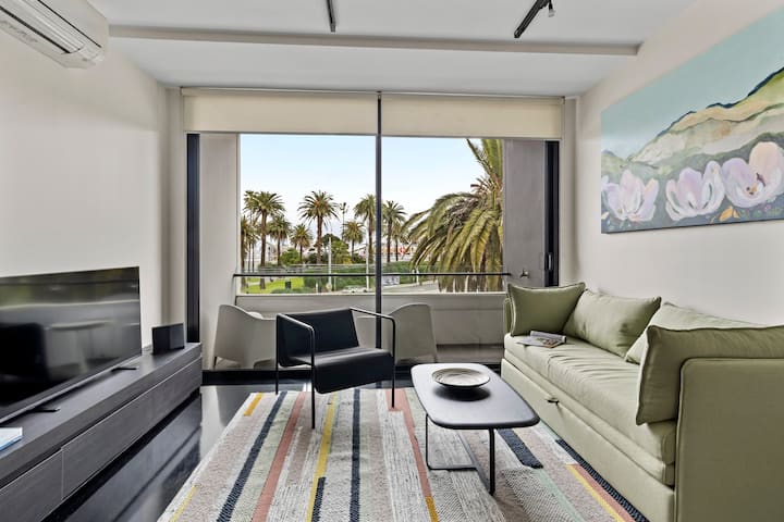Beachwalk Deluxe 1br Near Luna Park With Balcony - St Kilda