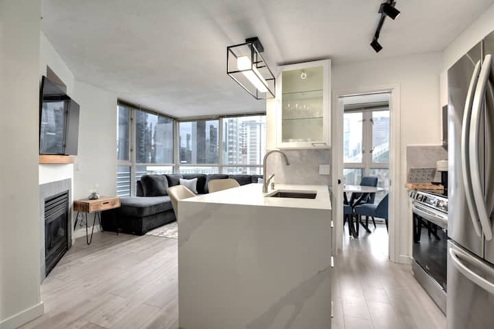 Luxury Condo In Downtown Vancouver With City View - Vancouver