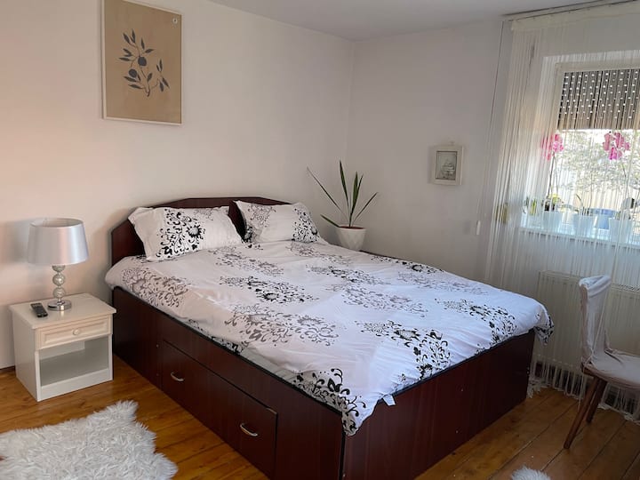 Ada-ini House - Craiova