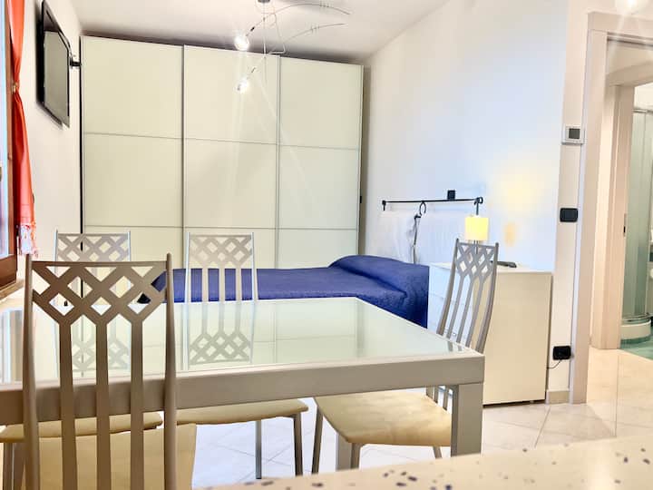 Central Top Floor - Provenzano - Sienne