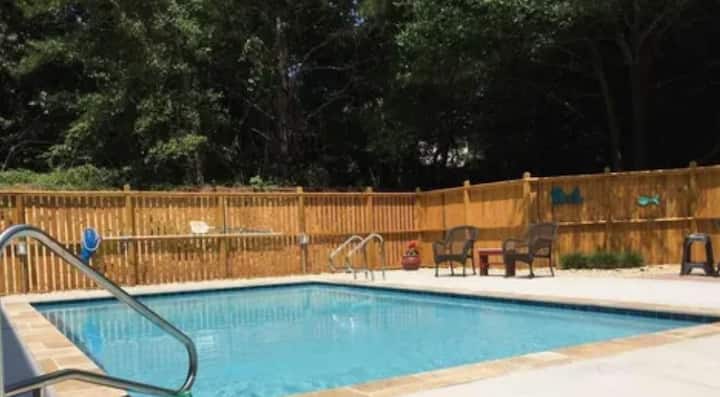 Family Beach House Charm - Kitty Hawk, NC