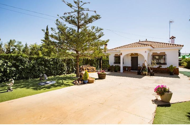 Maison De Campagne Avec Piscine Partagée à Séville - Coria del Río