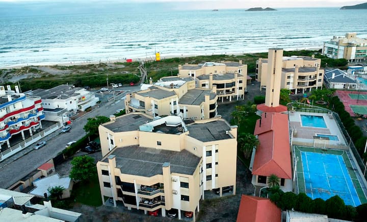 Super Espaçoso, Em Frente à Praia! Baixa Temporada - Florianópolis