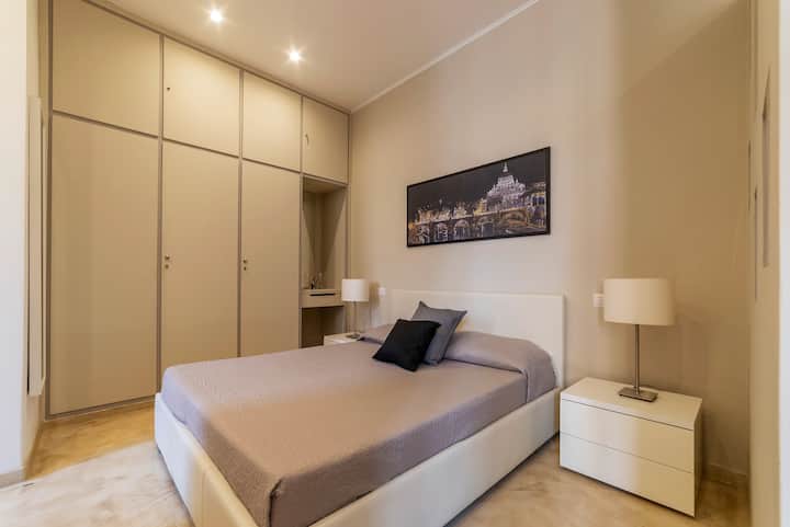 Guesthost - Bright Apartment Near Villa Borghese - Monti