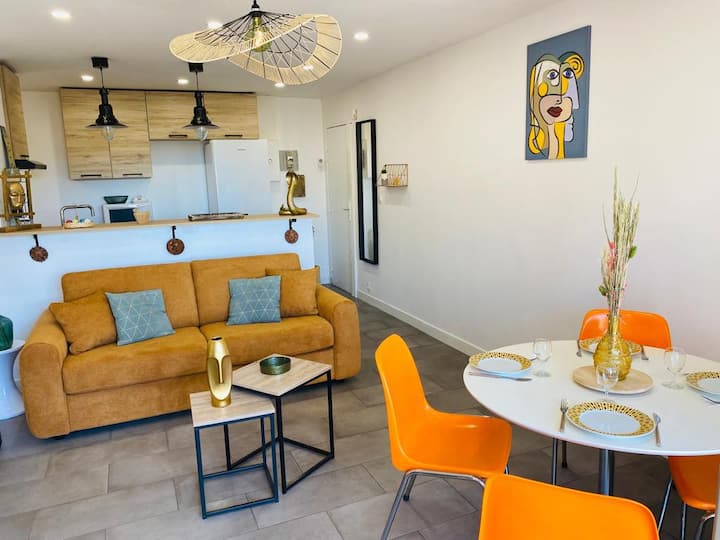 T2 46m2 Proche Plage, Climatisé ,Parking Privé - Le Castellet