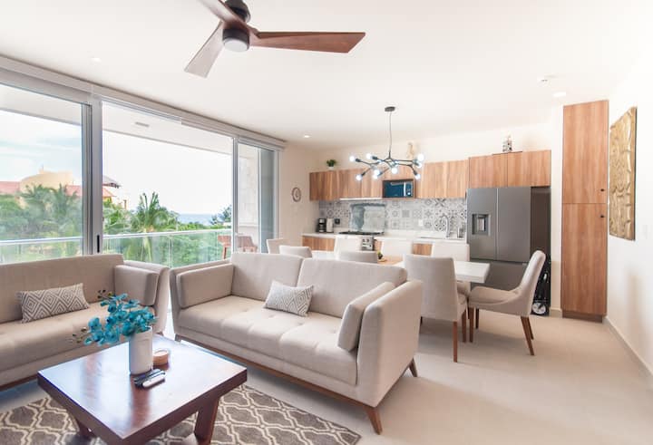 Oceanview Penthouse-beach Access-rooftop Jacuzzi - Akumal