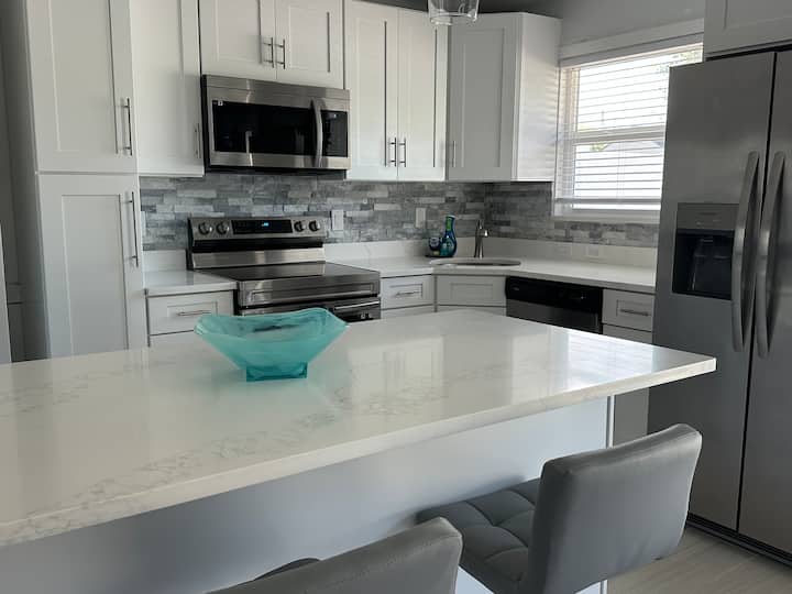 3 Bedroom Home Near Downtown - Delray Beach, FL
