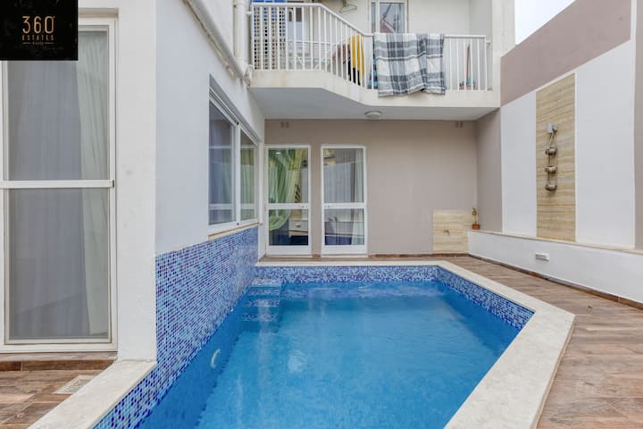 Central 4br, Massive Apt With Private Pool & Bbq - Malta