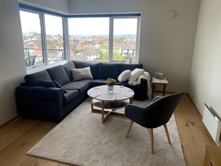 Stor Leilighet Med Flott Utsikt - Stavanger