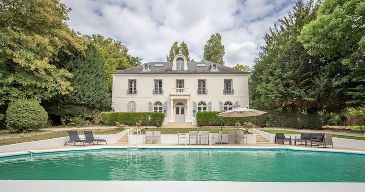 Villa Avec Piscine Chauffée En Bord De Marne - Bry-sur-Marne