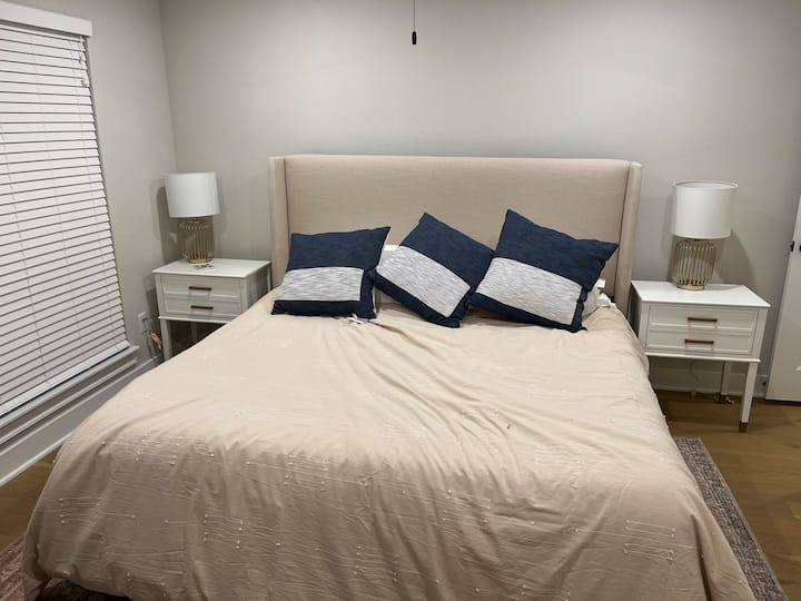 University Of Arkansas Getaway - Fayetteville, AR