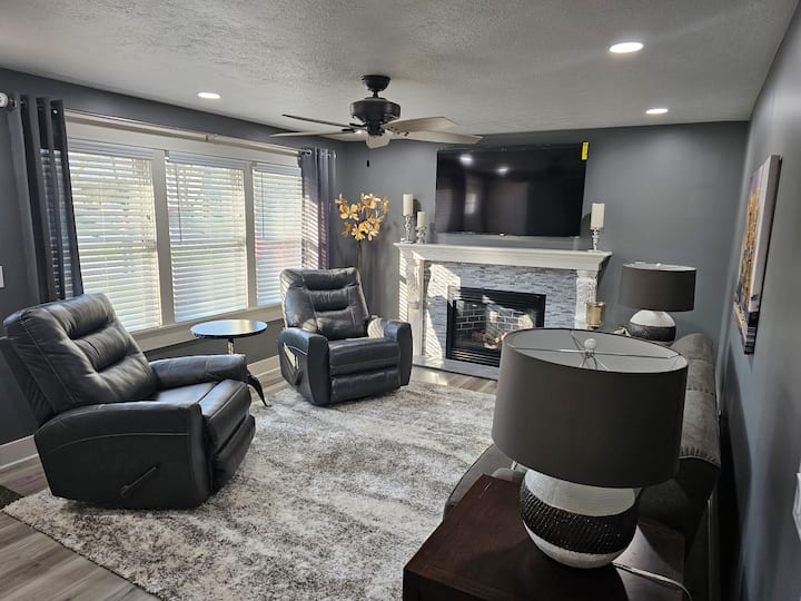 Ccc - Comfy Cozy Clean - Grafton, OH