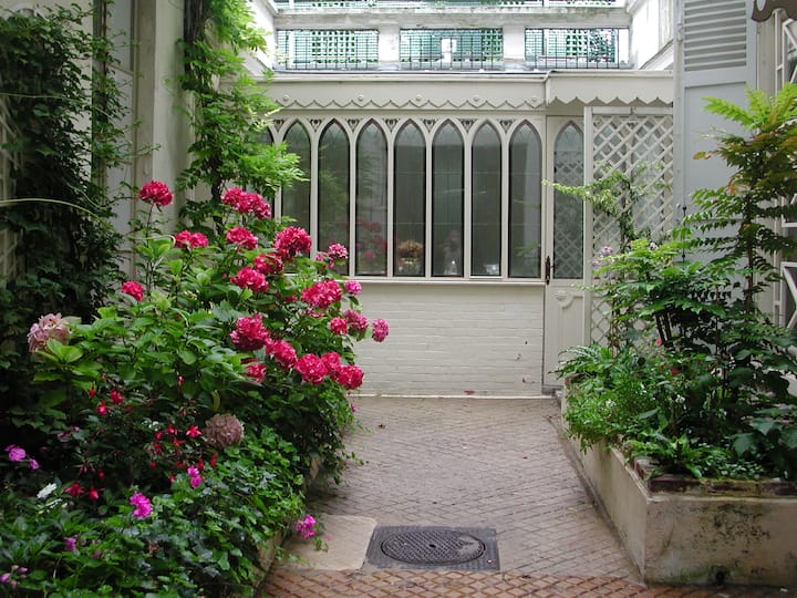 Quiet House  In The Heart Paris - Paris