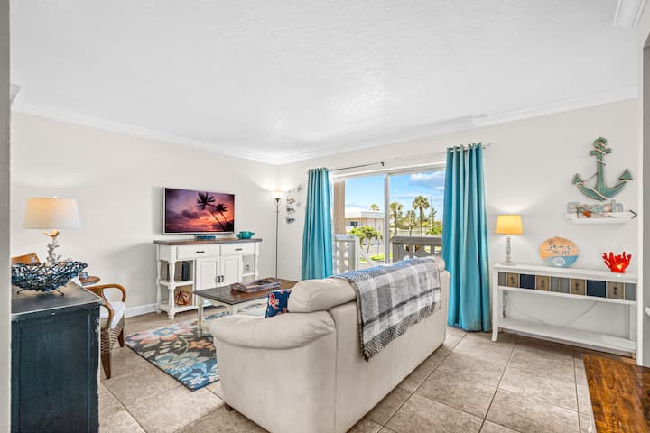 Private Beach+heated Pool | 2 Bedroom Condo - Cocoa Beach, FL