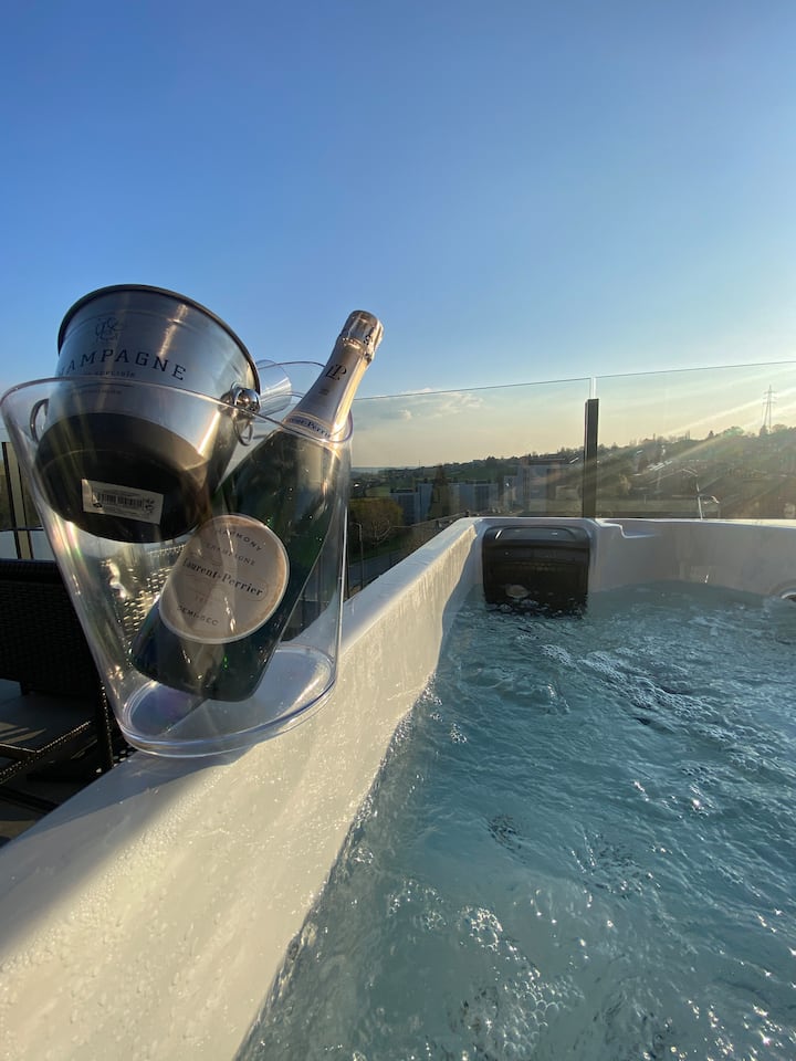 Liège Luxe & Jacuzzi Sous Les éToiles - België