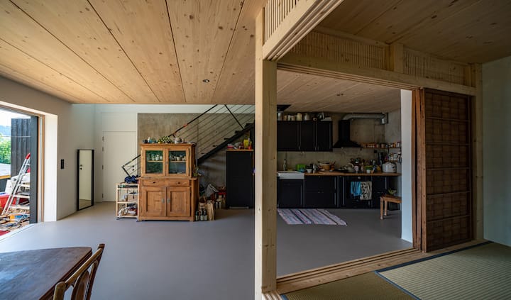 Maison Familiale Mitoyenne Tout Près Du Lac. - Mouthe