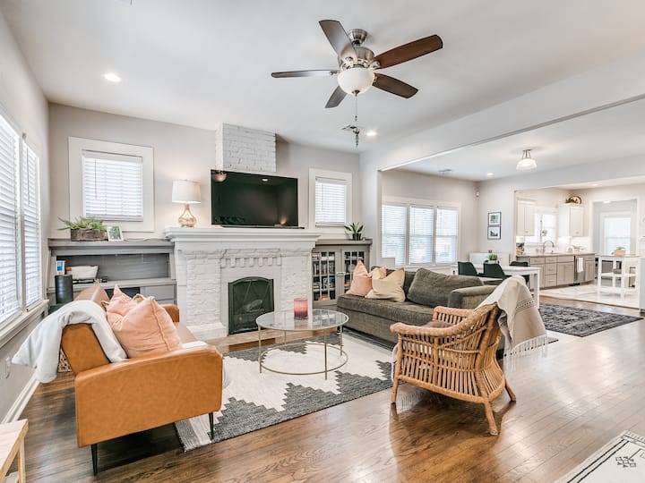 Plaza | Walkable | Historic | 8 Mins To Downtown - Uptown Oklahoma City - Oklahoma City