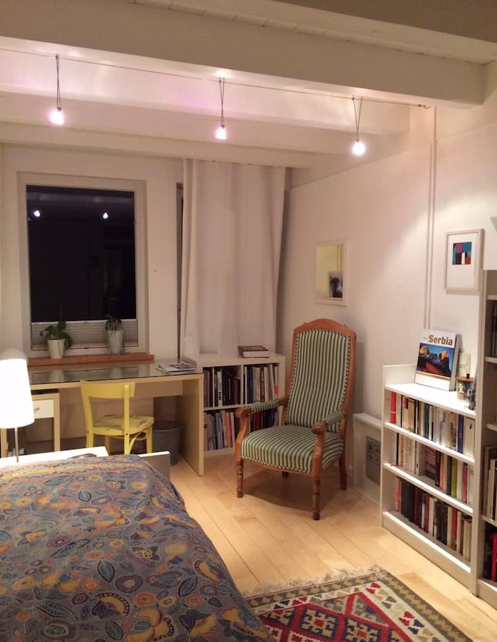 Gartenzimmer In Charmantem ÖKohaus - Düsseldorf