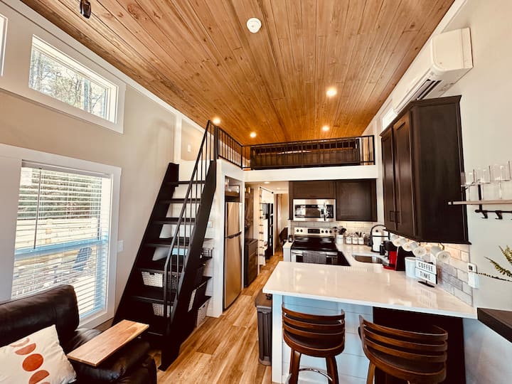 Cozy Cottage At Waterside Tiny Home & Rv Community - Blue Ridge Lake, GA