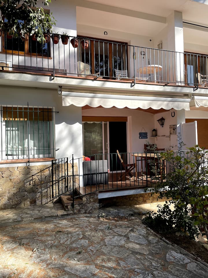 Planta Baja Con Terraza, Tamariu - Tamariu