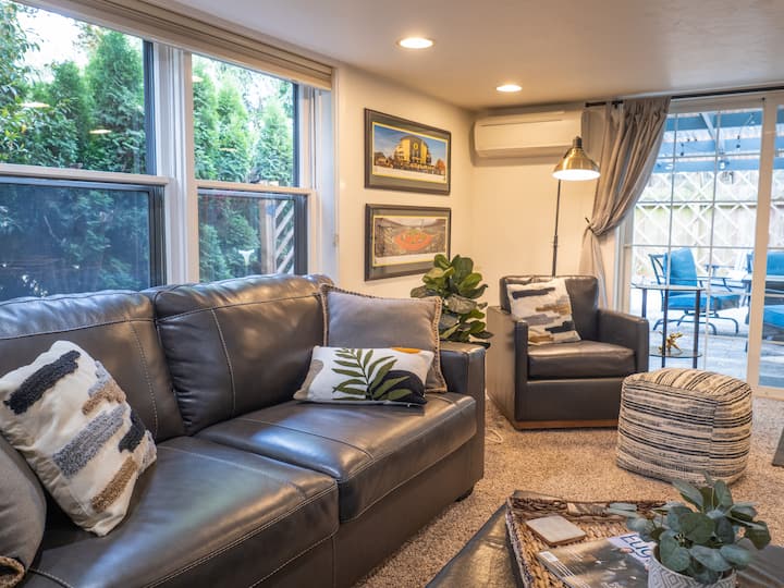 Hideaway-college Hill-private Back Yard- Pond - Eugene, OR