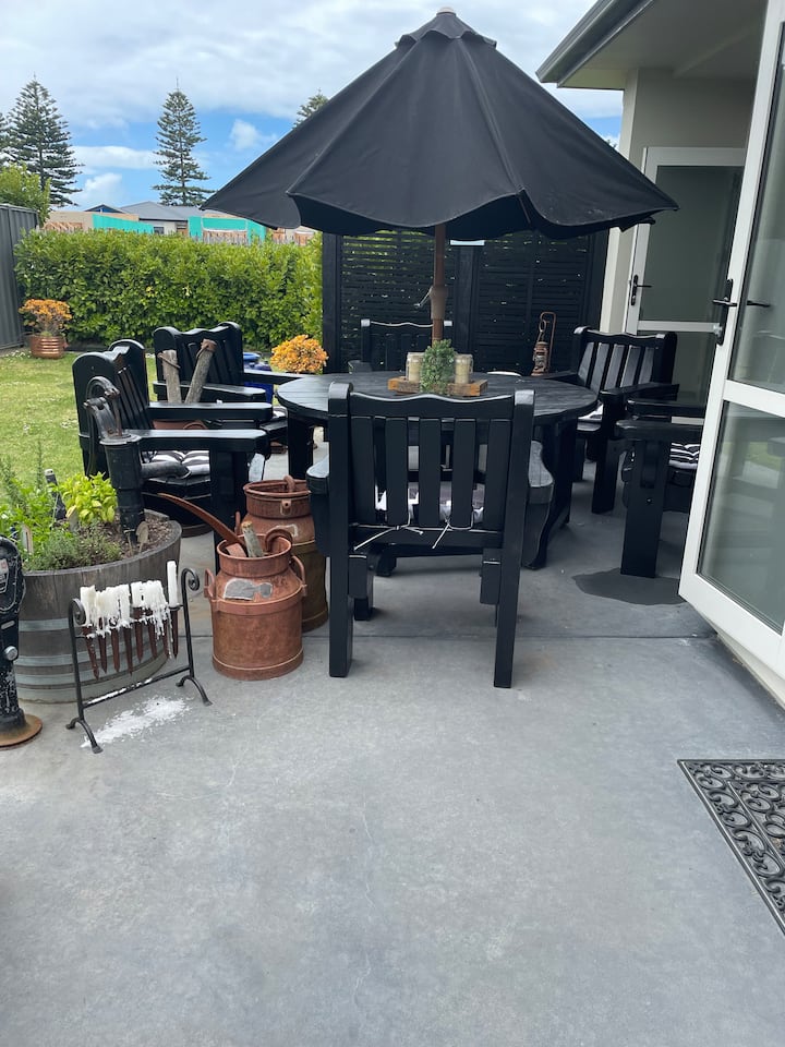 Beautiful Rooms X3 Stress Free, - Napier