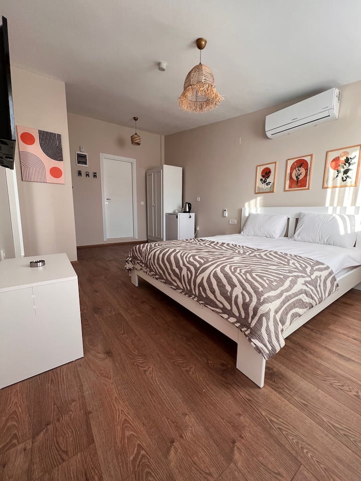 Bi Suite Urla No7: Yeni Ve Rahat 1+0 - Urla