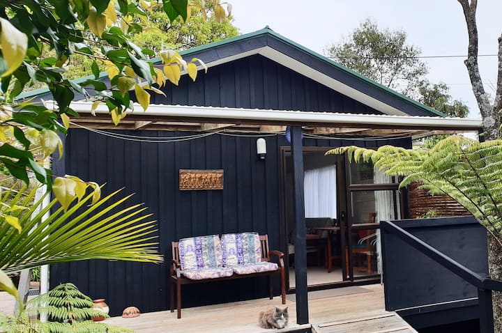 Tui Cottage Guest House - Auckland