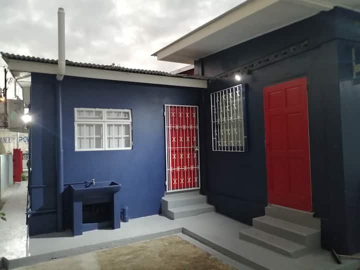 Renaissance Apartments - 2 Rooms - Port of Spain
