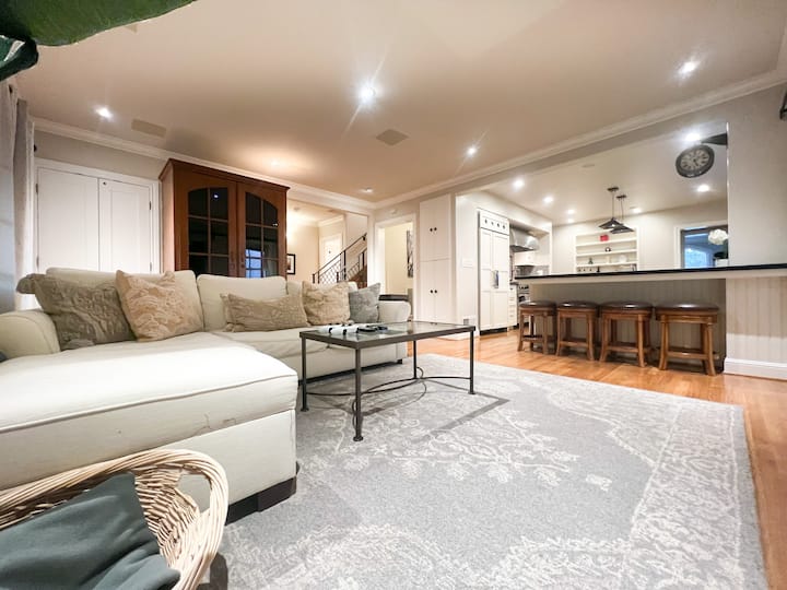 -Modern 3br Home & Glamorous 2br Glass Cottage - San Jose, CA