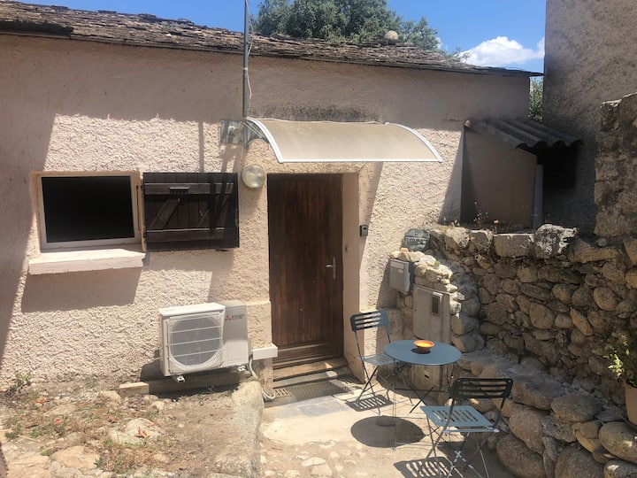 Petite Maison « A Tuddinca » Rénovée Et Climatisée - Corte