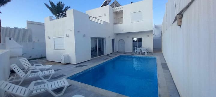 Villa Karim , Vue Sur La Lagune,4 Chambres Doubles - Djerba
