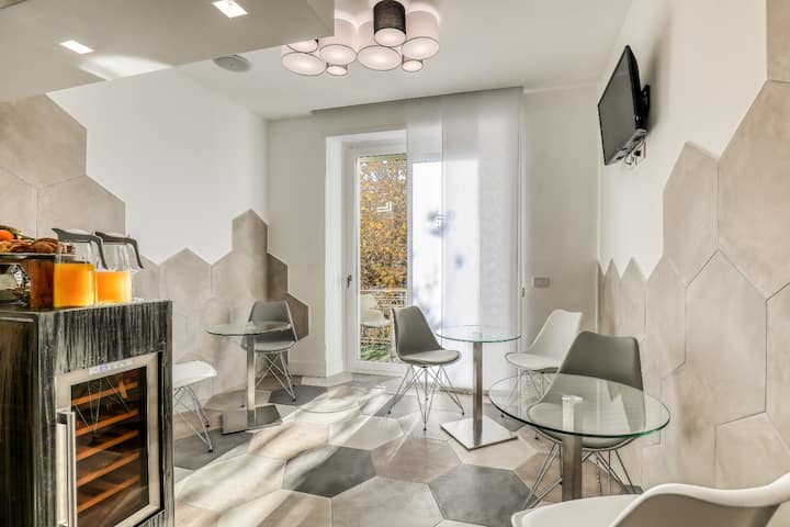Suite With Balcony [Gallery Suite] - Civitavecchia