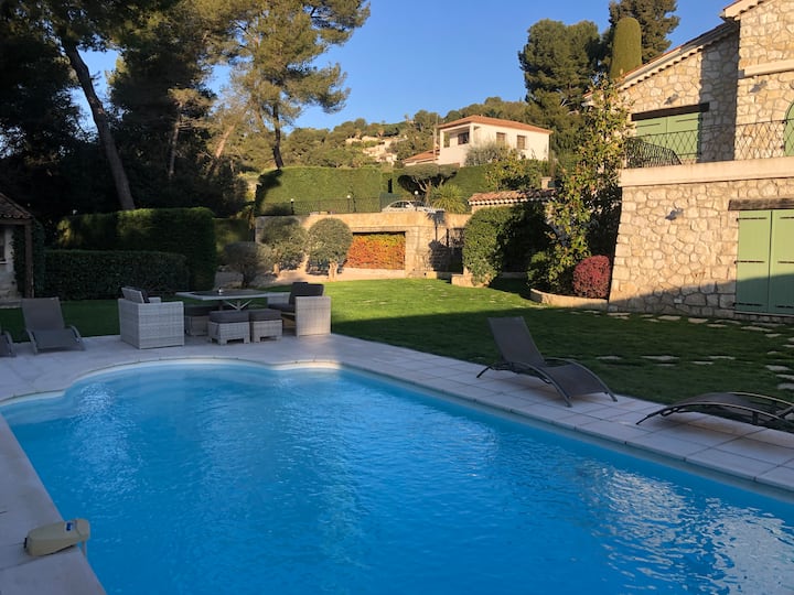 Amazing 5 Bedroom Villa - Cagnes-sur-Mer