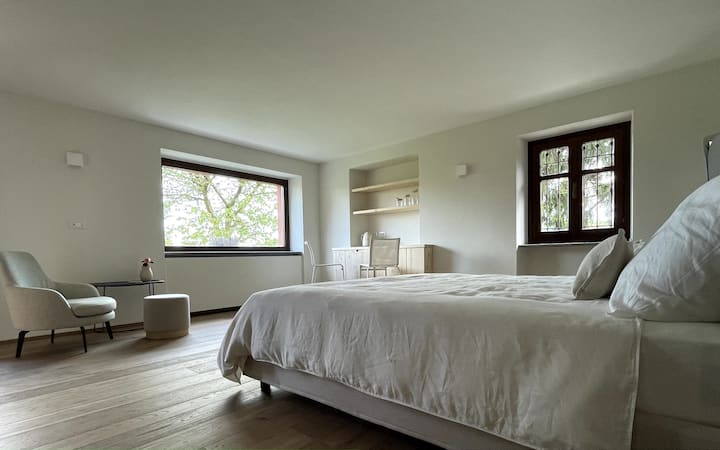 Una Finestra Privata Sulle Langhe_suite Abete - Alba
