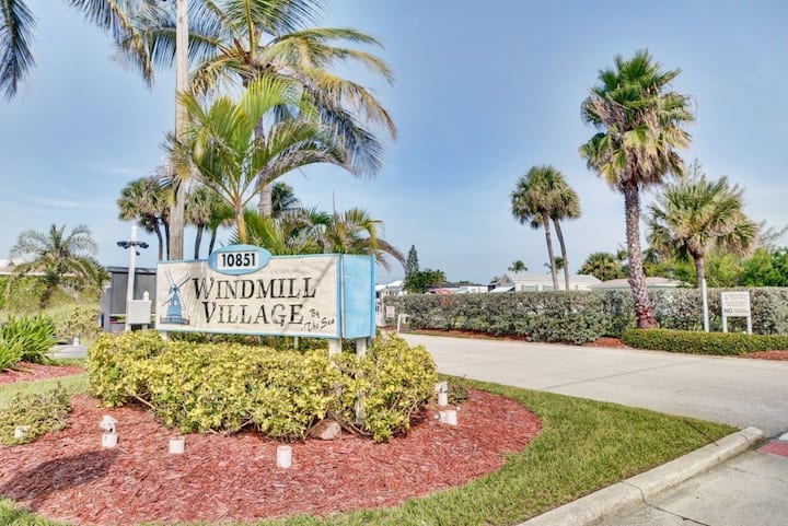 Sea Suite - Jensen Beach, FL