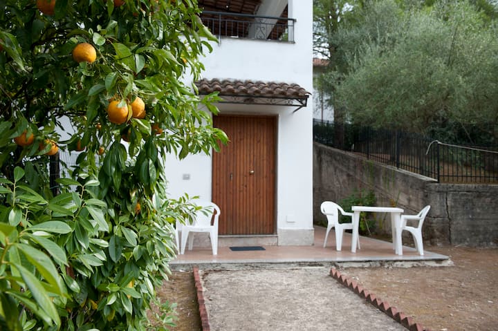 Bilocale Con Giardino - Agropoli