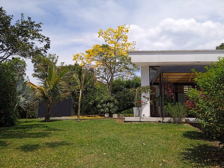 Espectacular Casa Campestre - Pereira