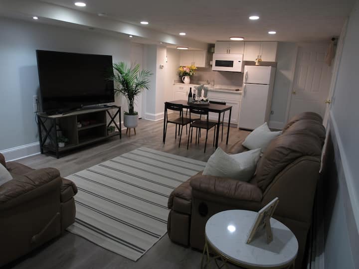 Beautiful Basement In Medford Close To Tufts - Cambridge, MA