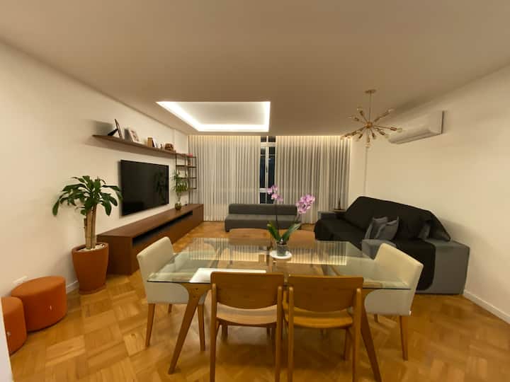 2 Quadras Da Praia Leblon,excelente Para Famílias - Rio de Janeiro