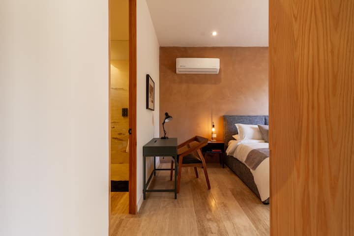 Amplio Loft Con Terraza Privada Y Ac, Centrico. - Guadalajara