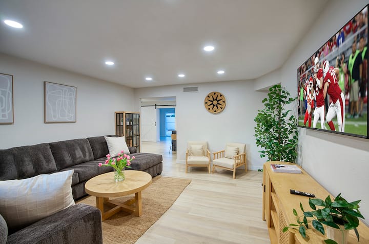 Phoenix Area House With Pool & Game Room - Chandler, AZ