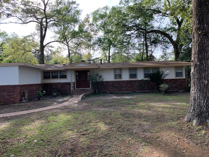 Betton Hills Home - Tallahassee, FL