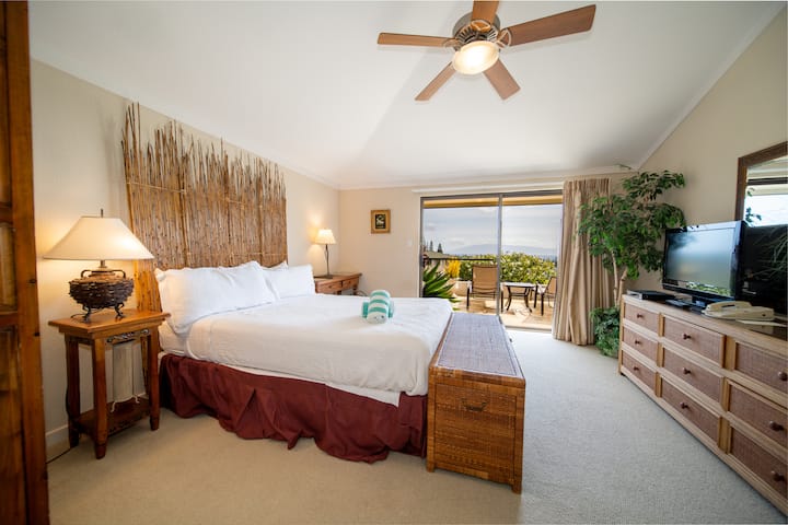 Kapalua Golf Villa Gold Partial Ocean View 2bd/2ba - Maui, HI