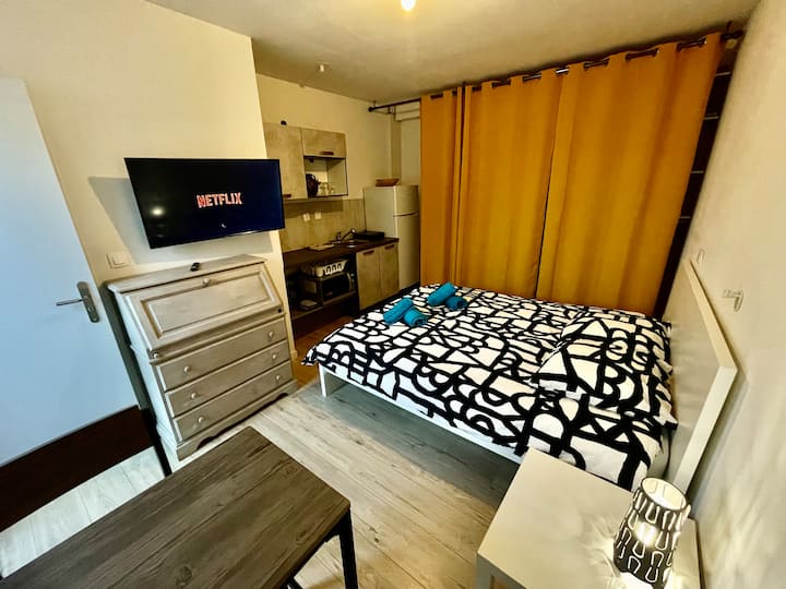 Studio/suite Parentale Indépendante Avec Terrasse - Aix-en-Provence
