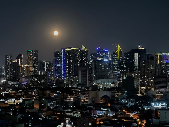 Skyline Haven With Pool  & Mall Building - Aéroport Ninoy Aquino (MNL)