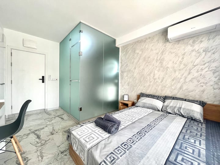 Glassroom - Varna