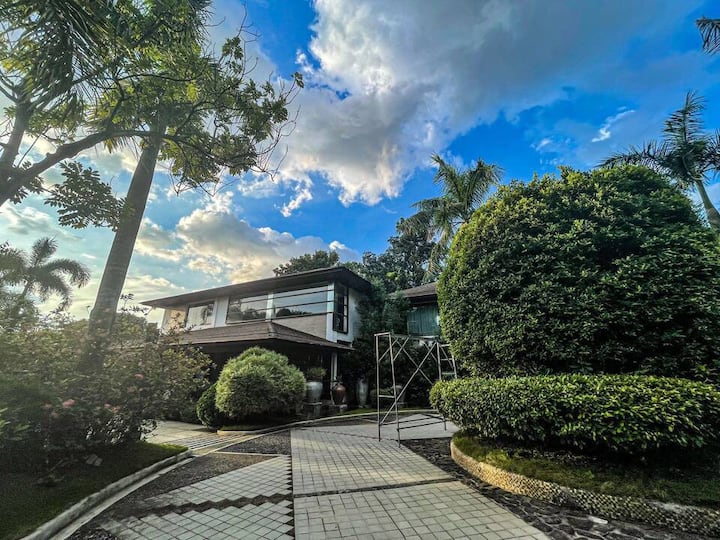 Bulacan Movie House Villa - Bulakan
