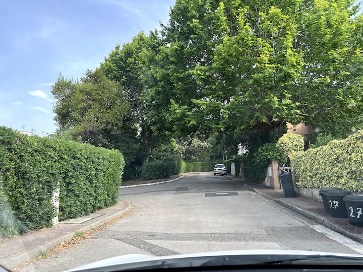Villa Contemporaine Avec Piscine Privée - Marseille