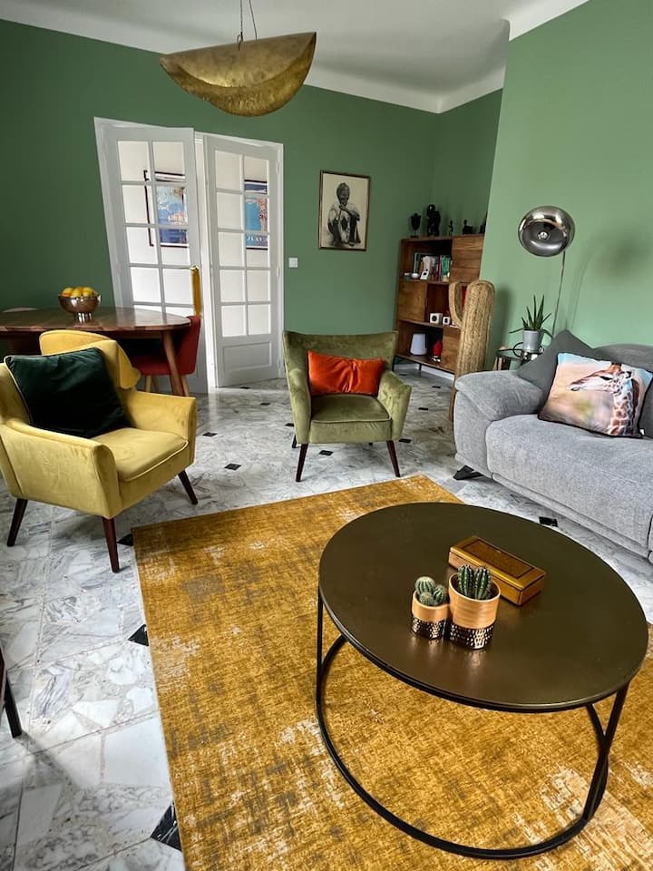 Logement De Charme (T.3) Avec Jardin. - Carcassonne